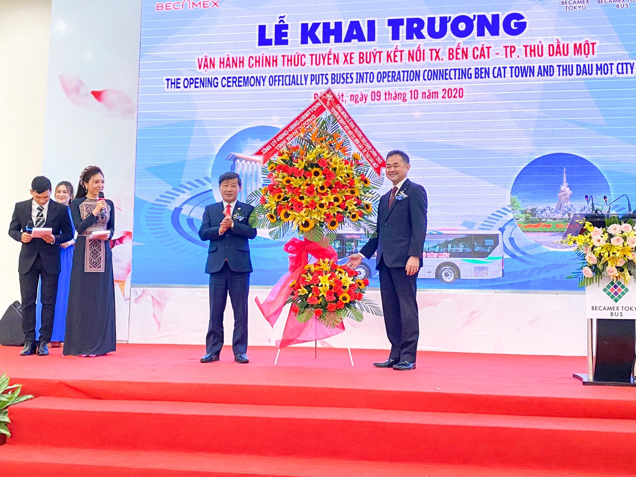 BECAMEX TOKYU BUS opened the Ben Cat route connecting TOKYU Garden City ...